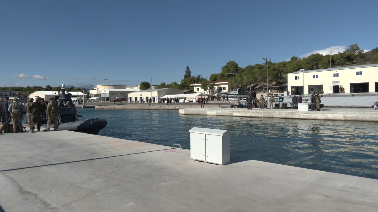 Τα νέα ταχύπλοα των Ειδικών Δυνάμεων είδε ο Αρχηγός ΓΕΕΘΑ ...