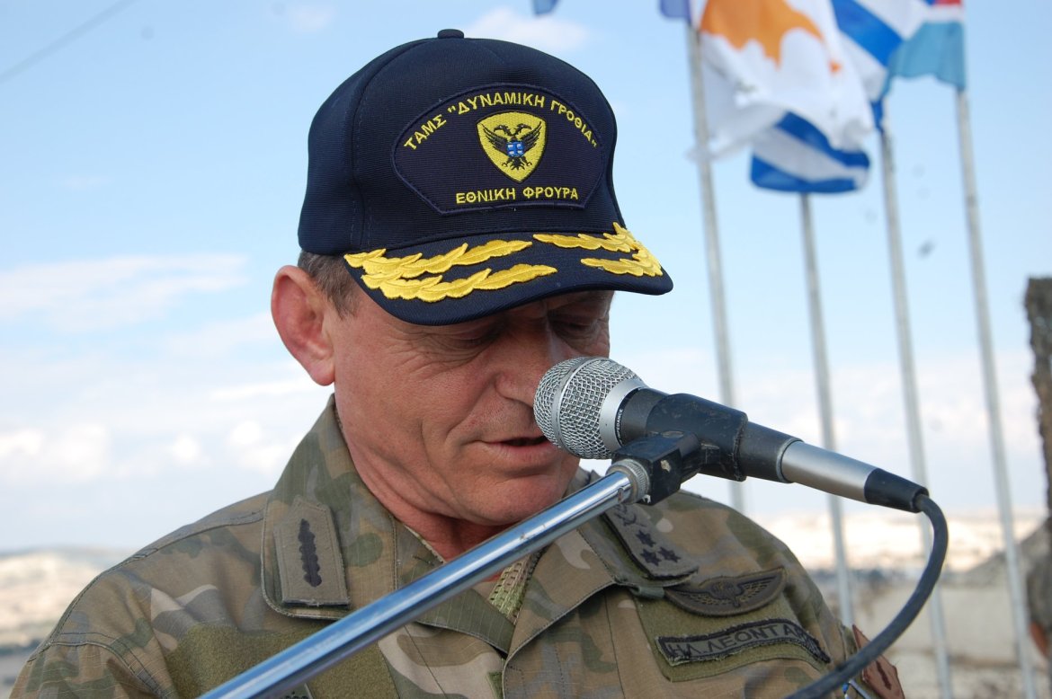 Η ανασκόπηση των εξοπλιστικών της Εθνικής Φρουράς, οι προτεραιότητες ...
