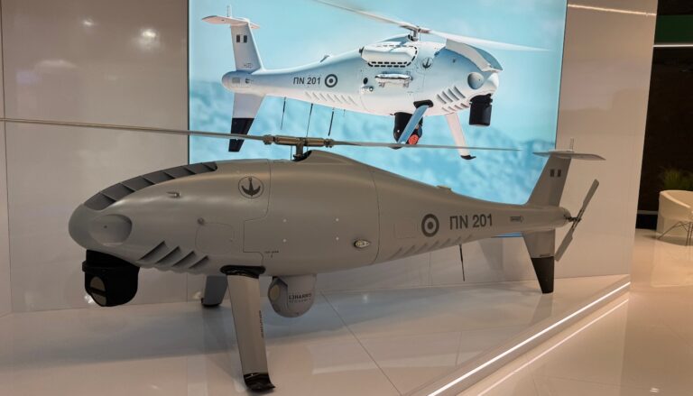 «DEFEA 2025»: Το CamCopter S-100 είναι το νέο UAV του Πολεμικού ...