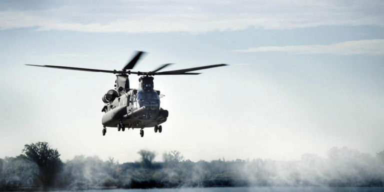 Πρώτη πτήση του CH-47F Block.2 Chinook με έλικες νέας τεχνολογίας, που ...