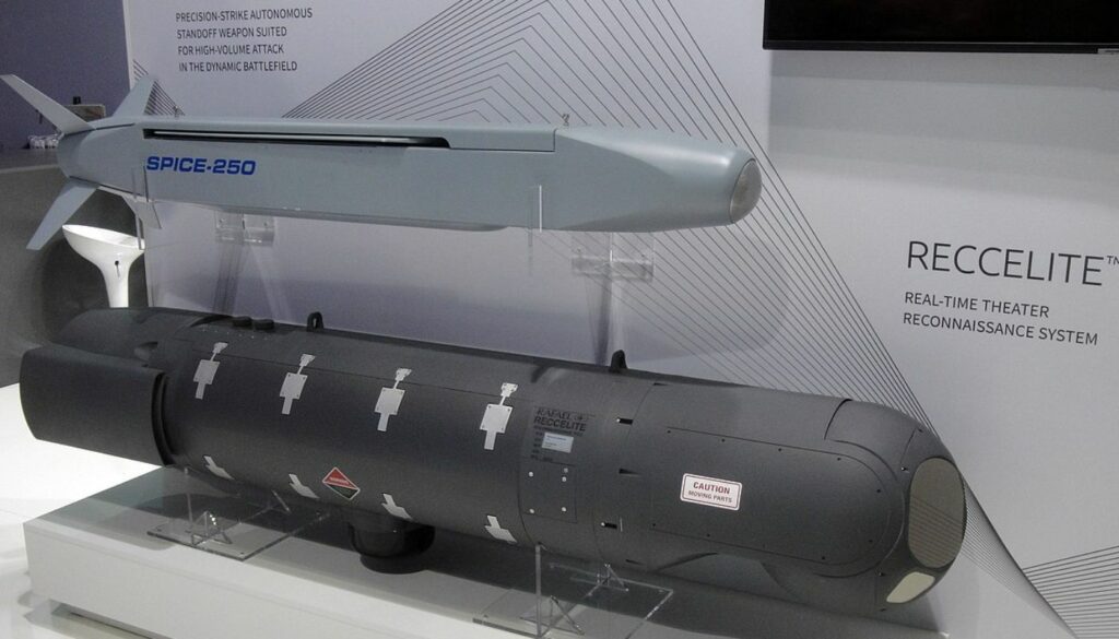 Πολεμική Αεροπορία: Το προηγμένο ατρακτίδιο αναγνωρίσεων RecceLite XR ...