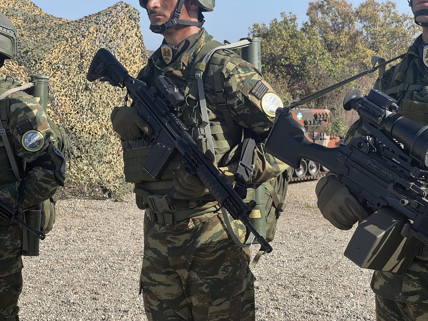 Ο Ελληνικός Στρατός παρουσιάζει το όραμα του για το μέλλον του Πεζικού ...