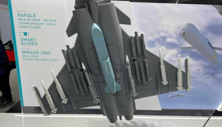 «IDEX 2023»: Rafale και EuroFighter-2000 σε «Beast Mode» (Φώτο ...