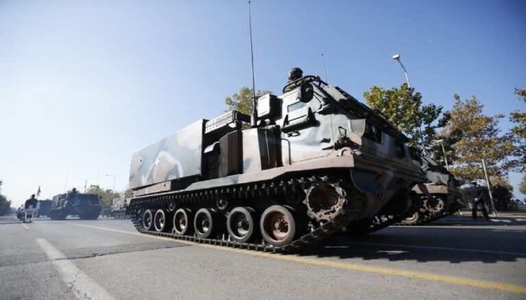 Ελληνικός Στρατός: Επιμένει η Lockheed Martin να προωθεί την πανάκριβη ...