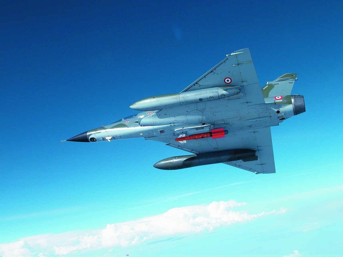 Mirage 2000 D - Defence Review