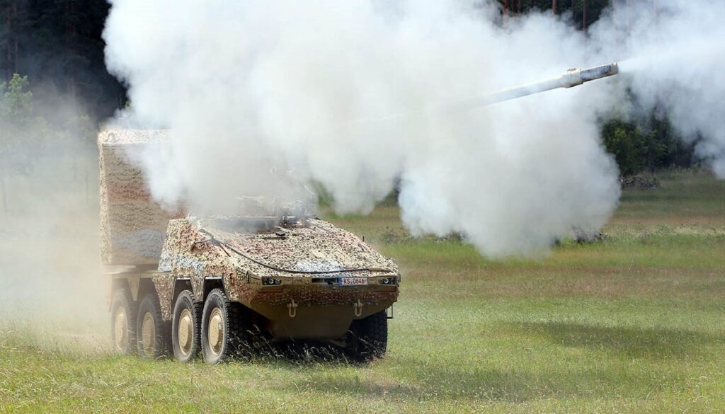 Νέες δοκιμές του πυροβόλου RCH-155 από την KMW - Defence Review