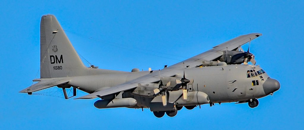 Μεταφορά του εξοπλισμού των EC-130H Compass Call σε αεροσκάφη G550 για ...