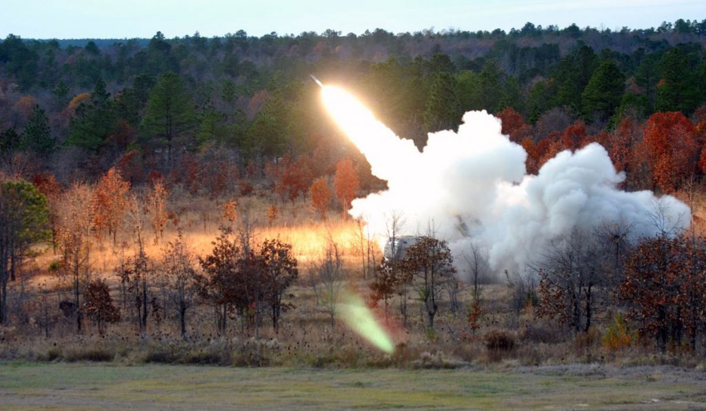 Κατευθυνόμενες ρουκέτες GMLRS για τον Αμερικανικό Στρατό - Defence Review
