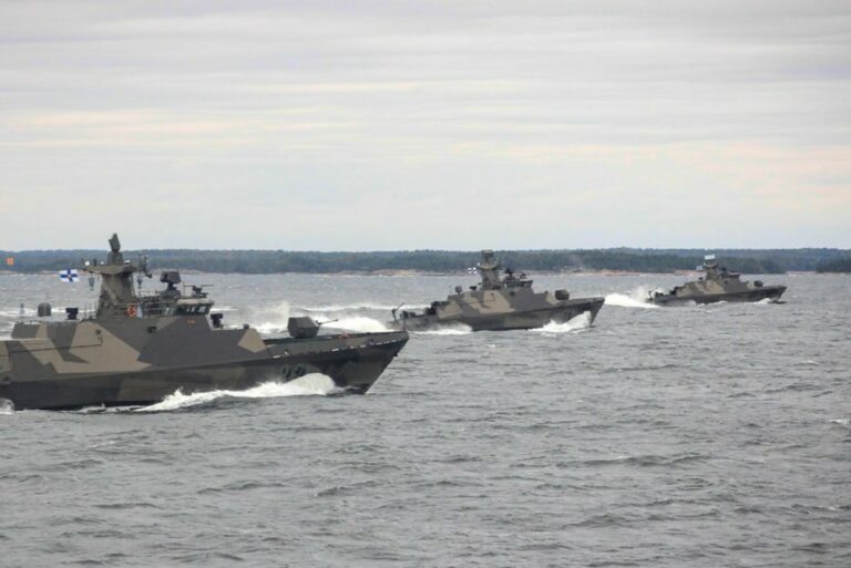 Στόλος Ταχέων Σκαφών Πολεμικού Ναυτικού: Αντικαθιστώντας τις γερασμένες ...