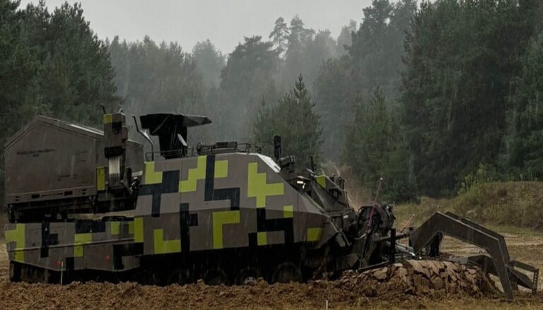 Η Rheinmetall πραγματοποίησε επίδειξη ικανοτήτων του νέου οχήματος ...